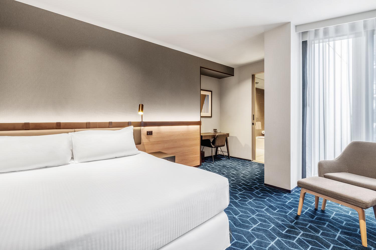 Vibe Hotel Melbourne Docklands | TFE Hotels